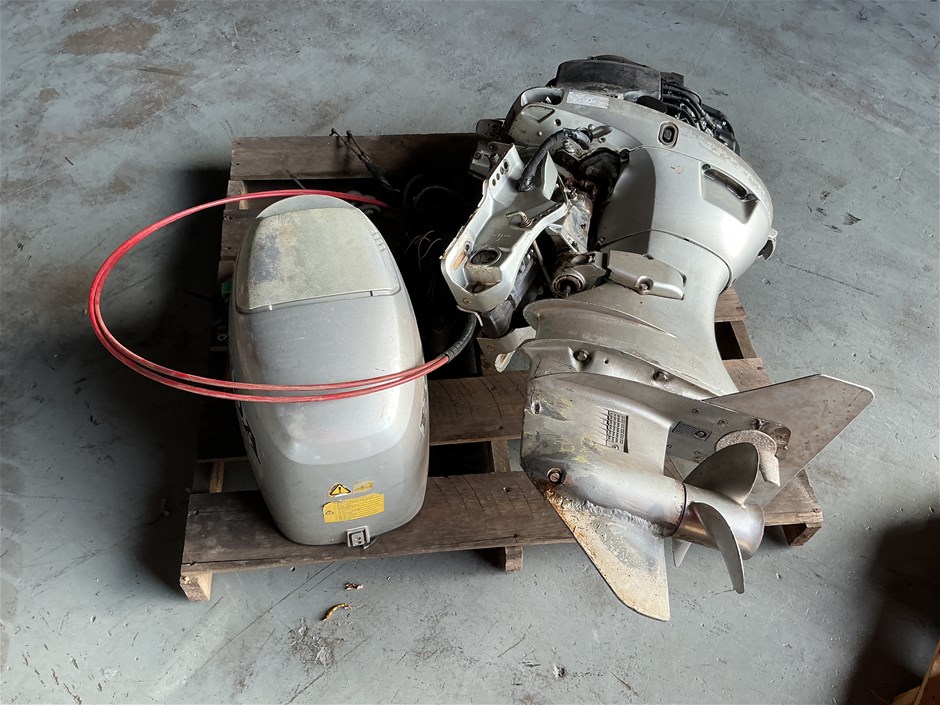 (Salvage) Honda 40hp 4Stroke Outboard Boat Engine Auction (0001-8021092 ...