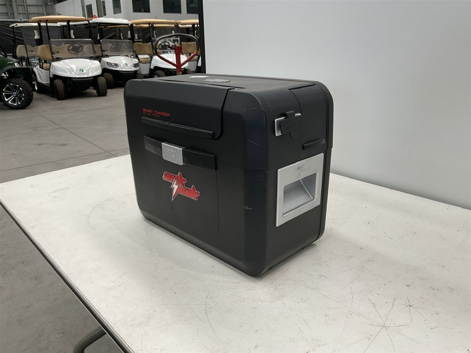 ArkPak AP620 Battery Box with 55Ah GEL Battery Auction (0012-3035507 ...