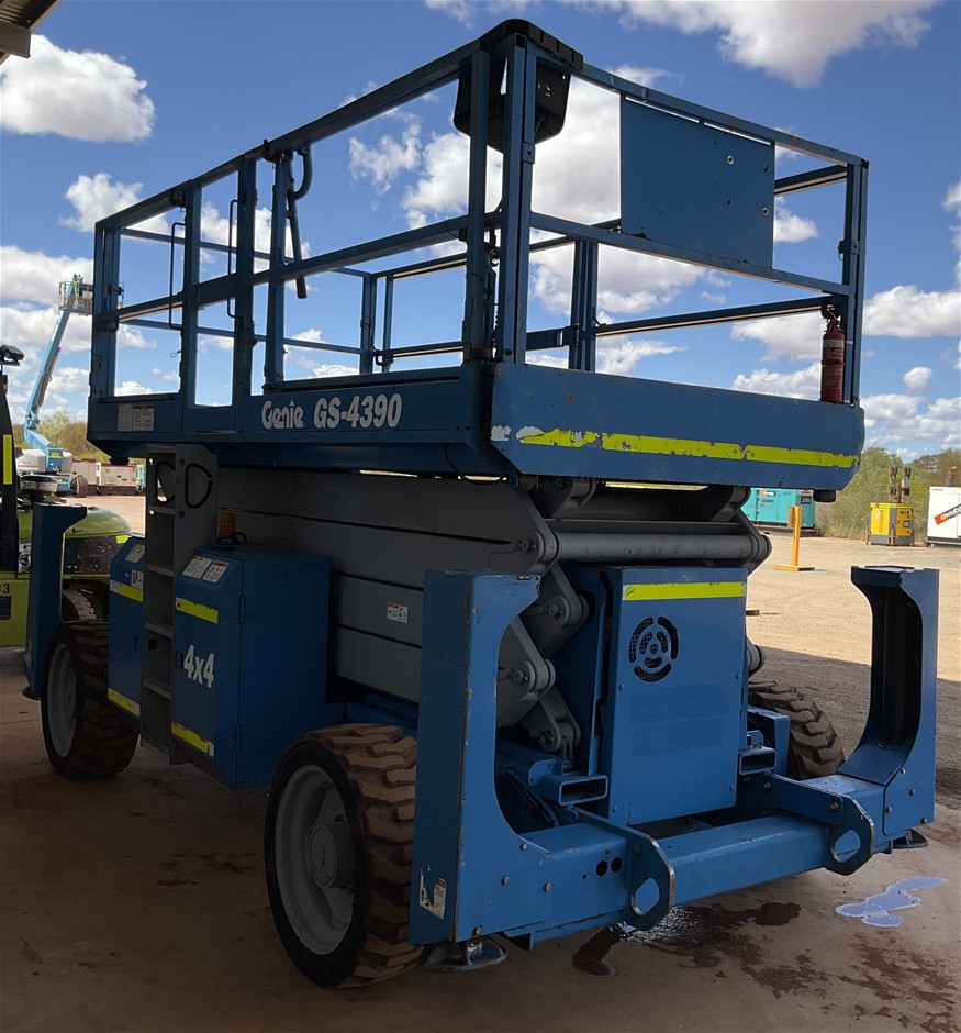 2009 Genie GS4390RT Scissor Lift - 43ft (13.0m) - Diesel Auction (0005 ...