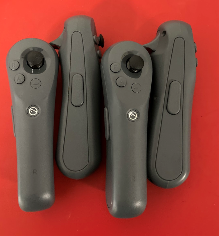 Second-hand Pico Neo 2 motion controllers with precise tracking Auction ...
