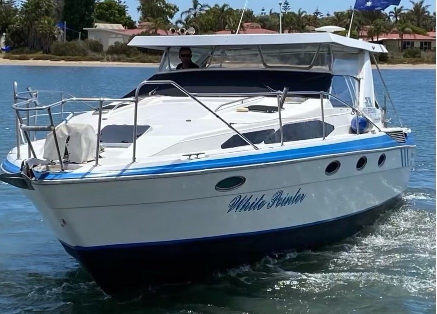 1988 Bayliner Avanti 3450 Wide Body Auction (0001-70010298) | Grays ...