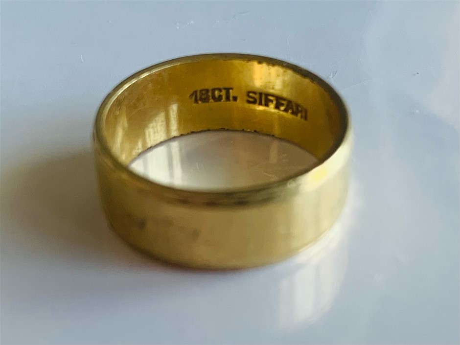 Vintage estate 18carat gold ring stamped 18ct Auction (0126-8021198 ...
