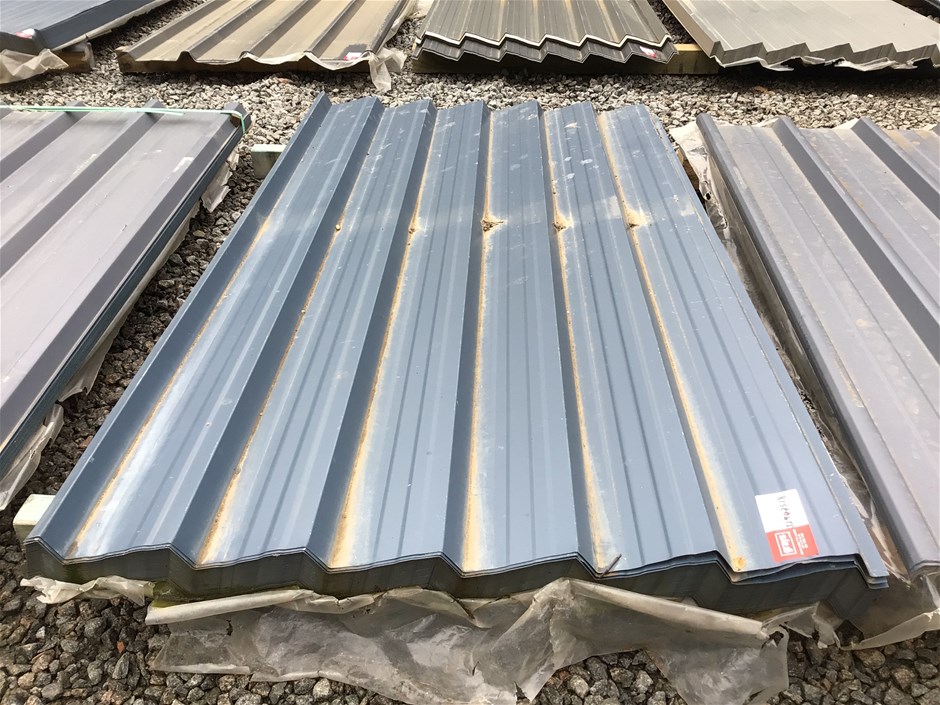 100 x Unused Colorbond Sheets (Blue) Auction (0018-5061698) | Grays ...