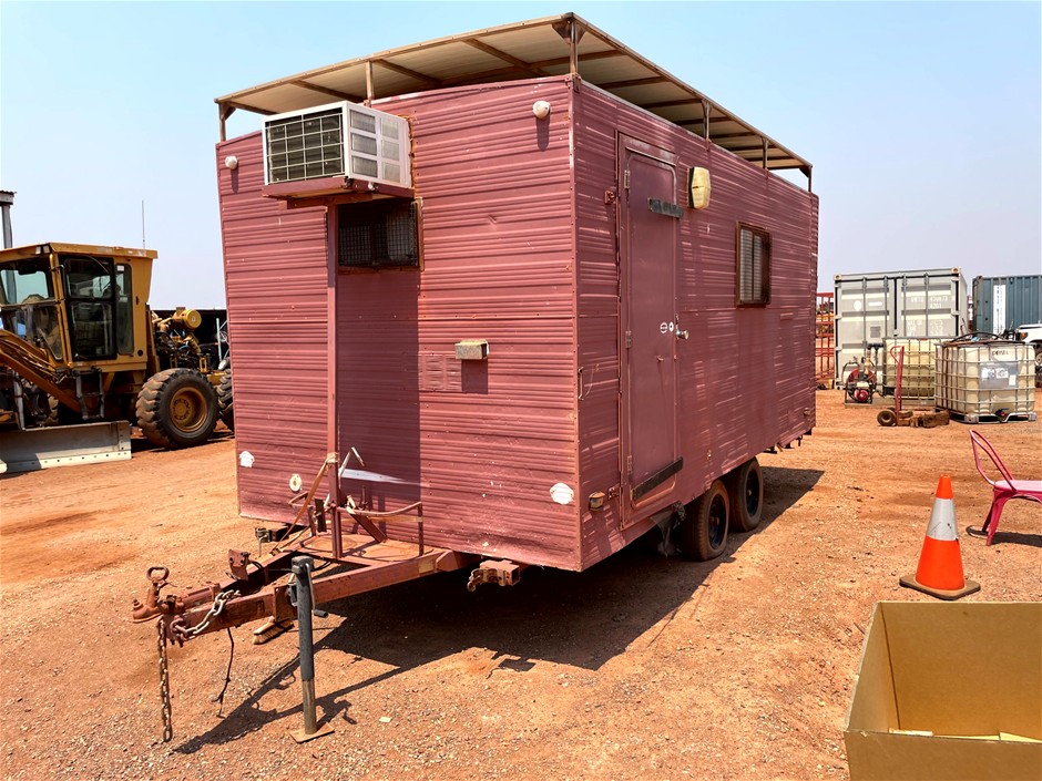 1988 Jakab Industries Bullet Caravan - Maroon Auction (0010-8021475 ...