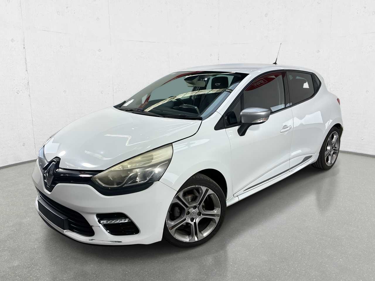 2013 Renault Clio GT Automatic Hatchback Auction (0001-10351569 ...
