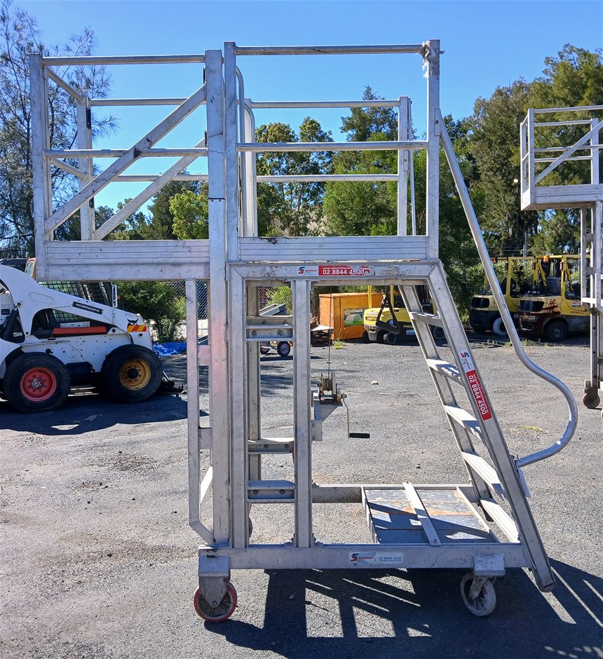Mobile Extendable Work Platform Auction (0012-5061666) | Grays Australia