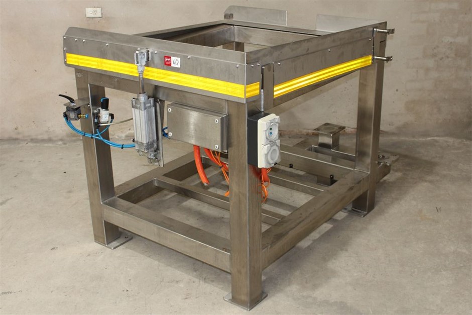Stainless Steel IBC Tilter Auction (0040-5061607) | Grays Australia