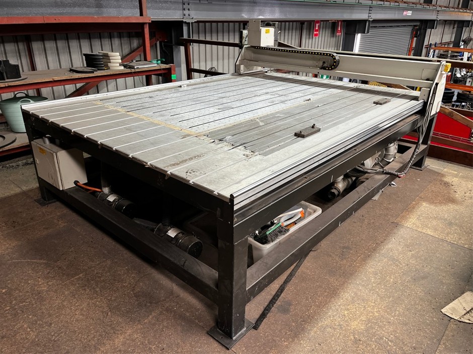 Multicam M-Series CNC Router with Vacuum Table Auction (0058-5061587 ...